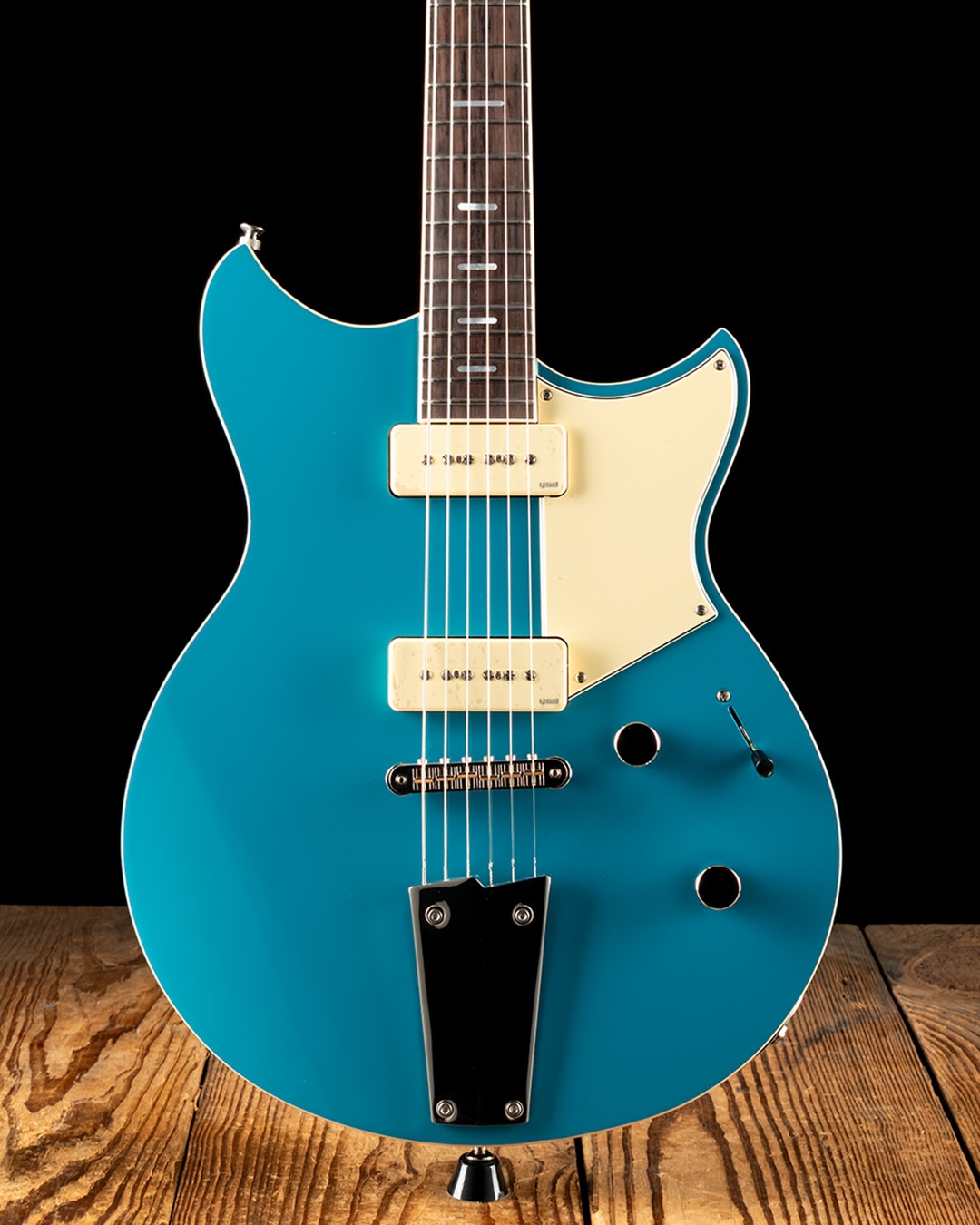 Yamaha RSS02T Revstar Standard - Swift Blue