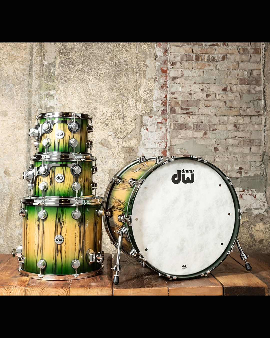 DW Collector's 4-Piece Maple/Mahogany Drum Set - Emerald Green Burst